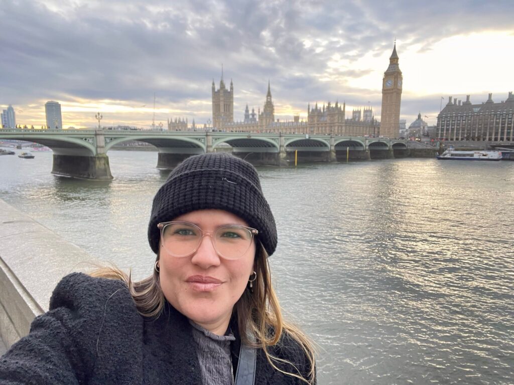 Flávia é sinônimo de persistência e mostra que mesmo com obstáculos da ...